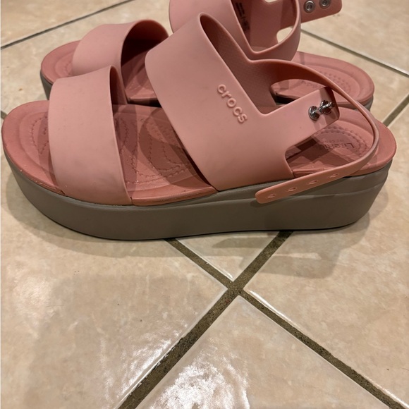 CROCS | Shoes | Crocs Womens Blush Pink Platform Sandals | Poshmark